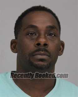 Recent Booking / Mugshot for RONALD BROWN in Dallas County, Texas