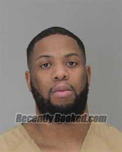 Recent Booking / Mugshot for DARIUS JONES in Dallas County, Texas