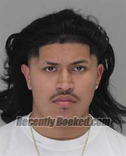 Recent Booking / Mugshot for EDWIN GUZMAN in Dallas County, Texas