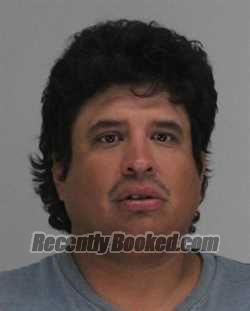 Recent Booking / Mugshot for LEE FLORES in Dallas County, Texas
