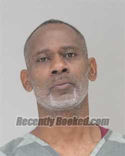 Recent Booking / Mugshot for SEAN WARREN in Dallas County, Texas