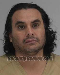 Recent Booking / Mugshot for EDGAR HERNANDEZ in Dallas County, Texas