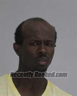 Recent Booking / Mugshot for CHARLES MOORE in Dallas County, Texas
