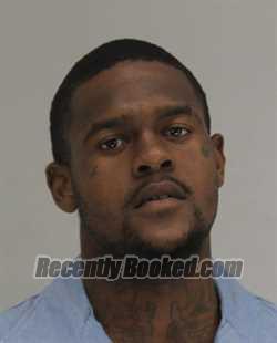 Recent Booking / Mugshot for DAISHAWN PERRY in Dallas County, Texas