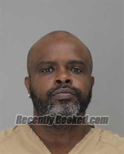 Recent Booking / Mugshot for ADRIAN WASHINGTON in Dallas County, Texas