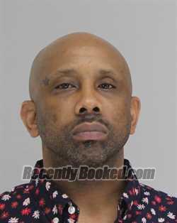 Recent Booking / Mugshot for CARLOS SIMS in Dallas County, Texas
