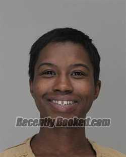 Recent Booking / Mugshot for ZYKHIA ANDERSON in Dallas County, Texas
