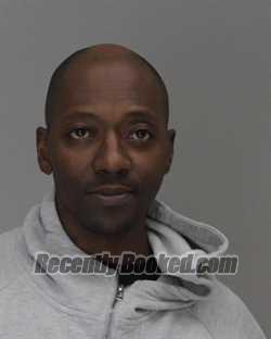 Recent Booking / Mugshot for RODERICK HUNTER in Dallas County, Texas