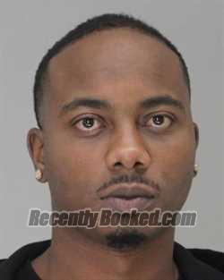 Recent Booking / Mugshot for DONYA GRAY in Dallas County, Texas