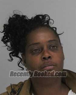 Recent Booking / Mugshot for LAKESHA HORDGE in Dallas County, Texas