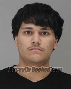 Recent Booking / Mugshot for ERIC CHAPA in Dallas County, Texas