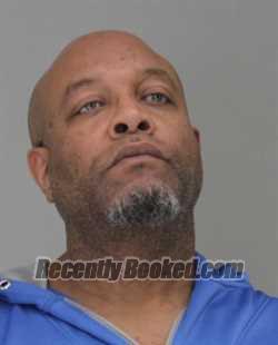 Recent Booking / Mugshot for JAVON MOORE in Dallas County, Texas