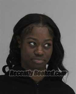Recent Booking / Mugshot for TAMALA LEONARD in Dallas County, Texas
