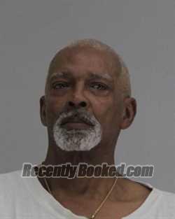 Recent Booking / Mugshot for DONALD KING in Dallas County, Texas