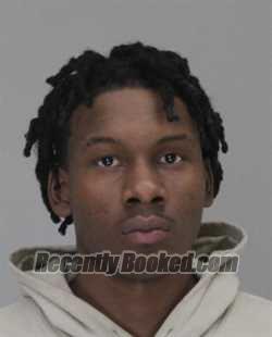Recent Booking / Mugshot for MONTAVIS BARNUM in Dallas County, Texas