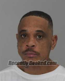Recent Booking / Mugshot for JULIUS MARTIN in Dallas County, Texas