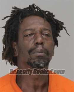 Recent Booking / Mugshot for RAYNARD JONES in Dallas County, Texas