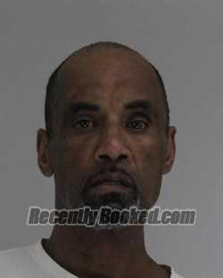 Recent Booking / Mugshot for VINCENT ROBERTSON in Dallas County, Texas