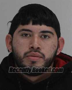 Recent Booking / Mugshot for JUNIOR SANCHEZ PEREZ in Dallas County, Texas