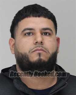 Recent Booking / Mugshot for FERNANDO GUZMAN in Dallas County, Texas