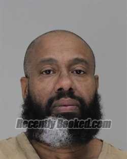 Recent Booking / Mugshot for MICHAEL LOWE in Dallas County, Texas