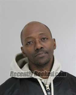 Recent Booking / Mugshot for RODERICK HUNTER in Dallas County, Texas