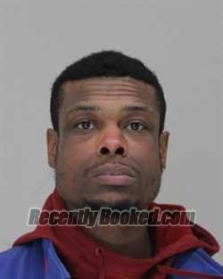 Recent Booking / Mugshot for SHAMOND BOOTH in Dallas County, Texas