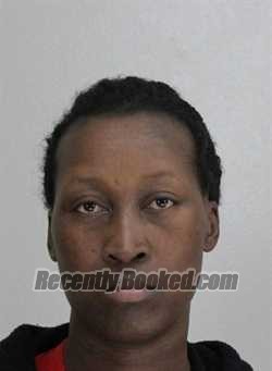 Recent Booking / Mugshot for RONEKA GREEN in Dallas County, Texas