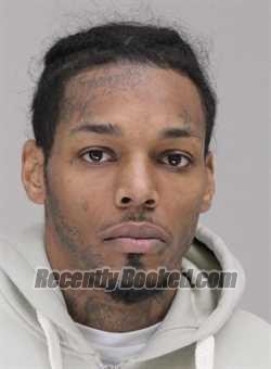 Recent Booking / Mugshot for LARAY WOODARD in Dallas County, Texas