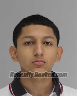 Recent Booking / Mugshot for JAVIER CRUZ in Dallas County, Texas