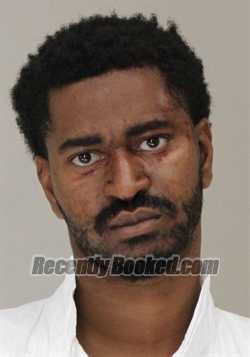 Recent Booking / Mugshot for KESHAUN DAVIS in Dallas County, Texas