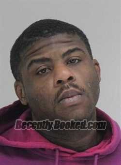 Recent Booking / Mugshot for ROBERT GRAY in Dallas County, Texas