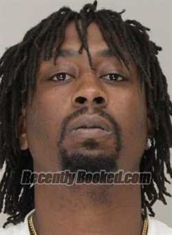 Recent Booking / Mugshot for LAKENDRICK AUSTIN in Dallas County, Texas