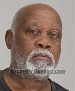 Recent Booking / Mugshot for MICHAEL WALKER in Dallas County, Texas