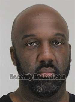 Recent Booking / Mugshot for CHRISTOPHER BROWN in Dallas County, Texas