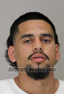 Recent Booking / Mugshot for JONATHAN VELASQUEZ in Dallas County, Texas