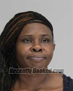 Recent Booking / Mugshot for LASHONDRA SMITH in Dallas County, Texas