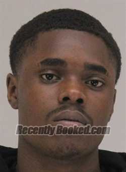 Recent Booking / Mugshot for TREVEION SMITH in Dallas County, Texas