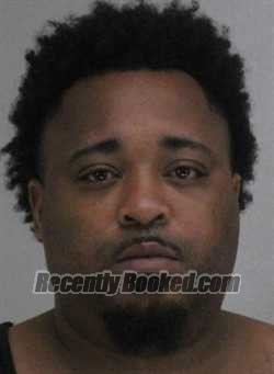 Recent Booking / Mugshot for QUALON DAVIS in Dallas County, Texas