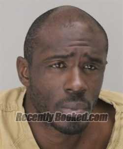 Recent Booking / Mugshot for TRAVIS RABON in Dallas County, Texas