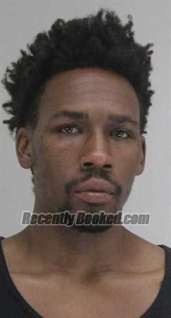 Recent Booking / Mugshot for LATRAVIUS HARRISON in Dallas County, Texas