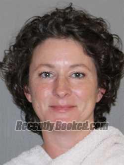 Recent Booking / Mugshot for Kelly Cato Hernandez in Denton County, Texas