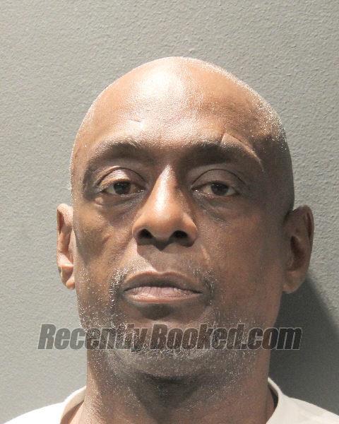 Recent Booking / Mugshot for VICTOR WIGGINS in Arlington County, Virginia