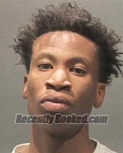 Recent Booking / Mugshot for DAVID LAMONT Junior RANDOLPH in Arlington ...