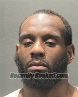 Recent Booking / Mugshot for DANIEL JAMAL SMALLWOOD in Arlington County ...