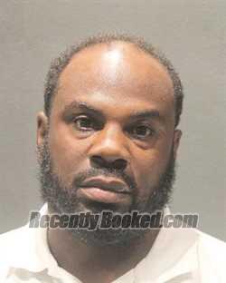 Recent Booking / Mugshot for KEVIN SINGLETON in Arlington County, Virginia