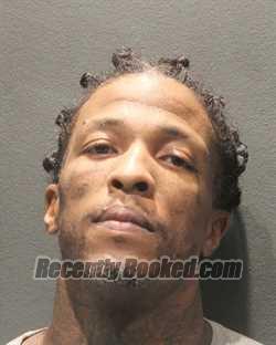 Recent Booking / Mugshot for CHRISTOPHER W HYLTON JEFFRIES in Arlington ...