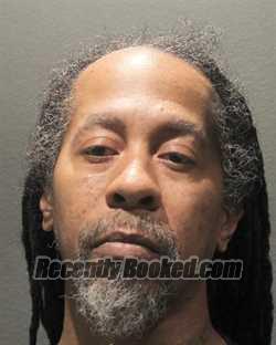 Recent Booking / Mugshot for ELTON WADE CARTER in Arlington County ...