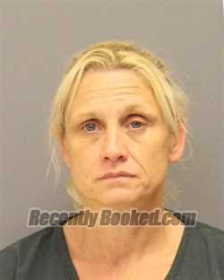 Recent Booking / Mugshot for TIFFANY GAIL PERRYMAN in Augusta County ...