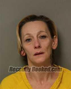 Recent Booking / Mugshot for JESSICA DANIELLE BARROW in Bland County ...